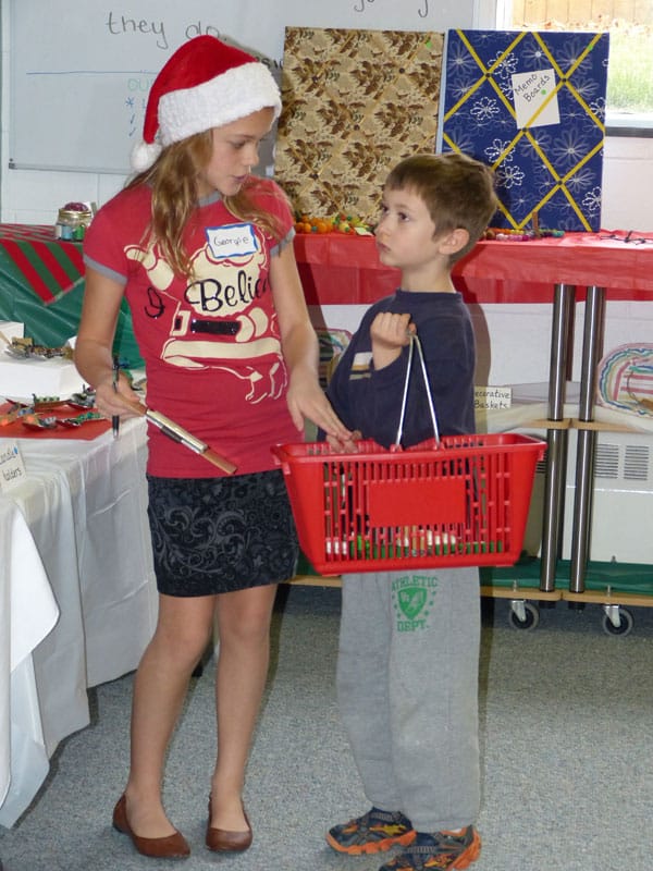 75 student 'shopping buddy' volunteers needed for Children's Christmas ...