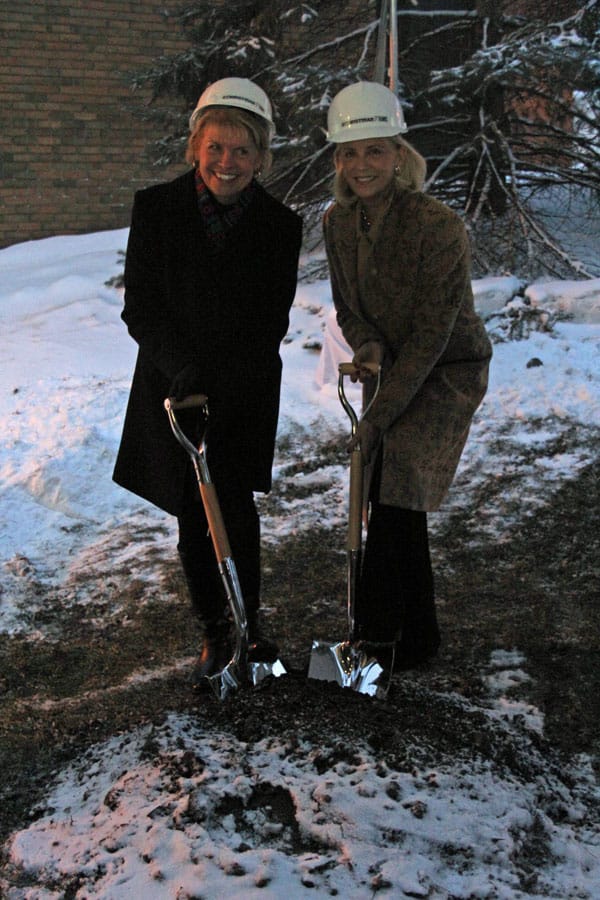 Chelsea Community Hospital holds groundbreaking ceremony for new Cancer ...